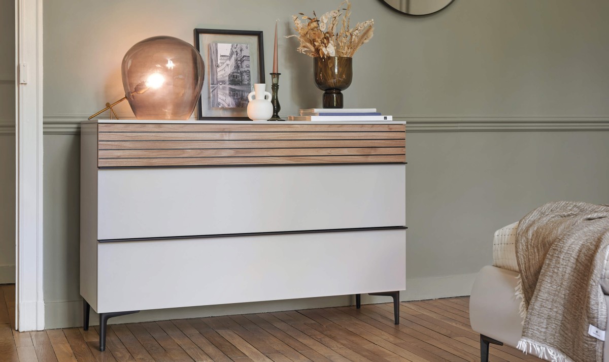 Commode 3 tiroirs et 1 porte largeur 146 cm